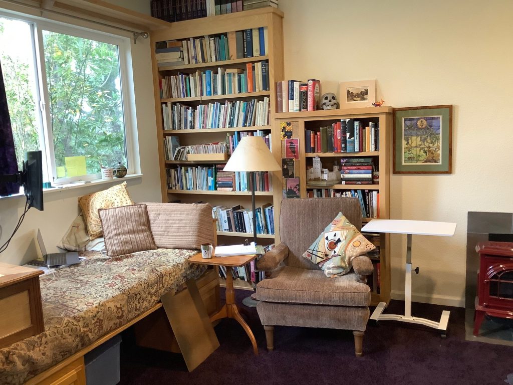 Laurie’s Writing Corners - Laurie R. King